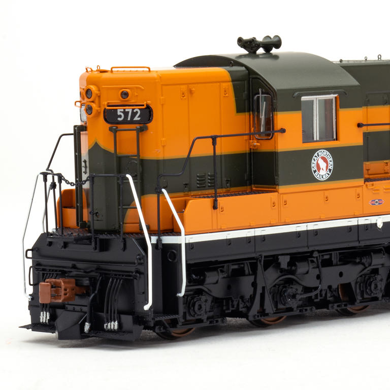 ScaleTrains HO EMD SD7