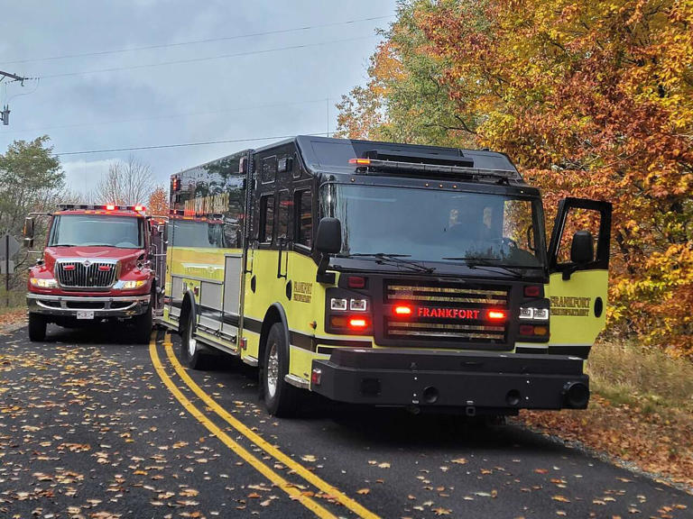Multiple fire departments respond to Frankfort Church fire