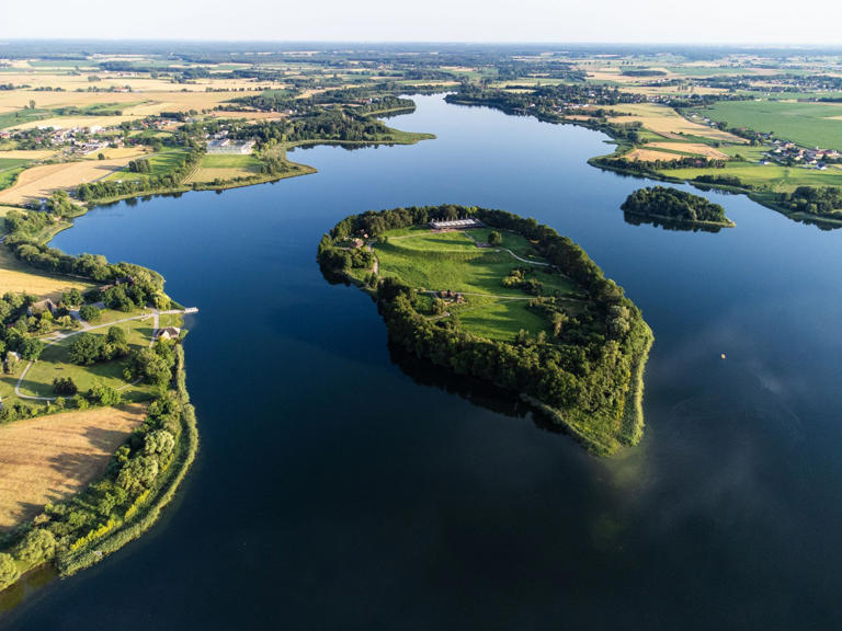 Medieval spear pulled from Polish lake may have belonged to prince or ...