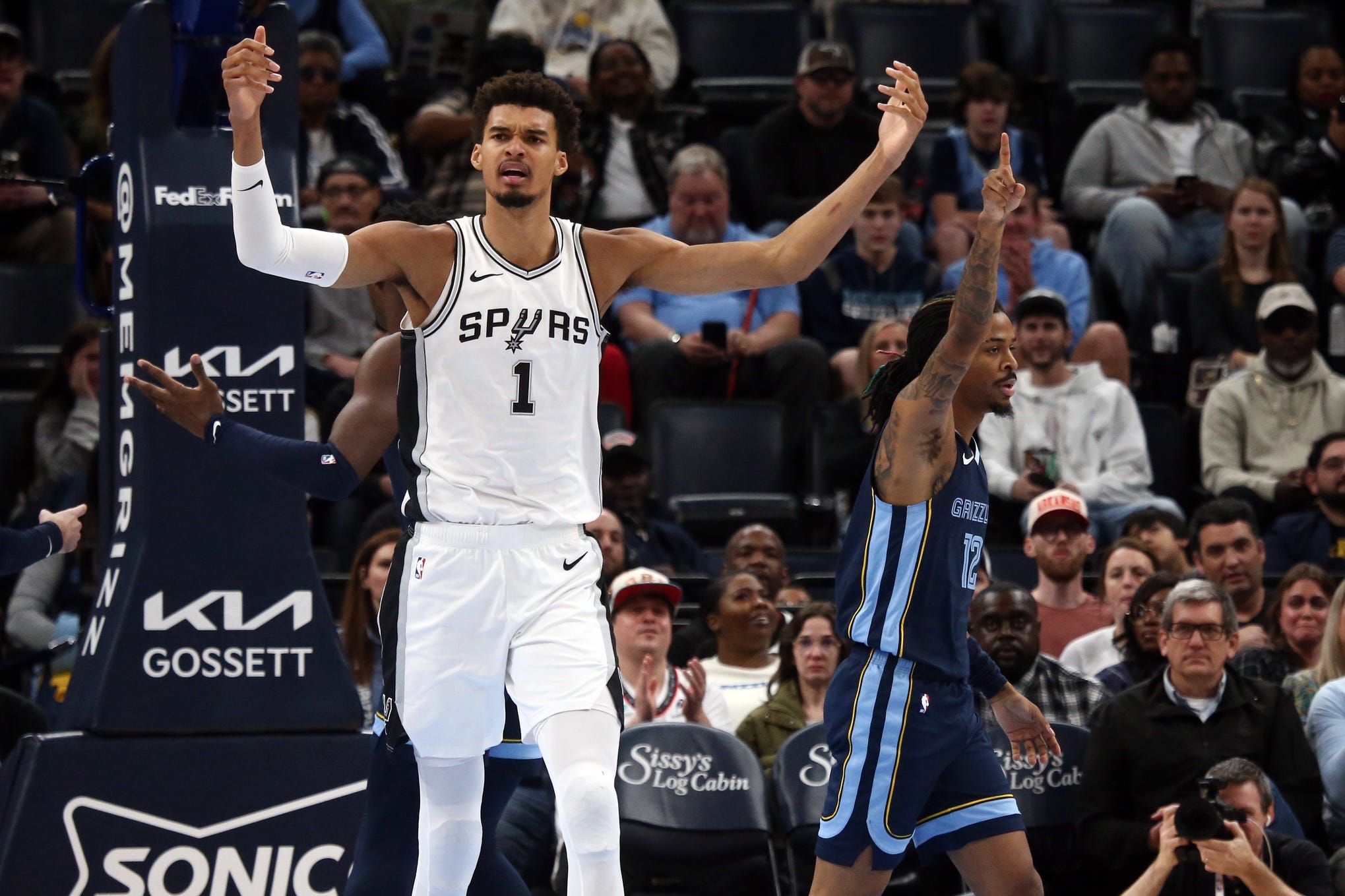 92.9 FM ESPN: Grizzlies vs. Spurs Tuesday night matchup LIVE