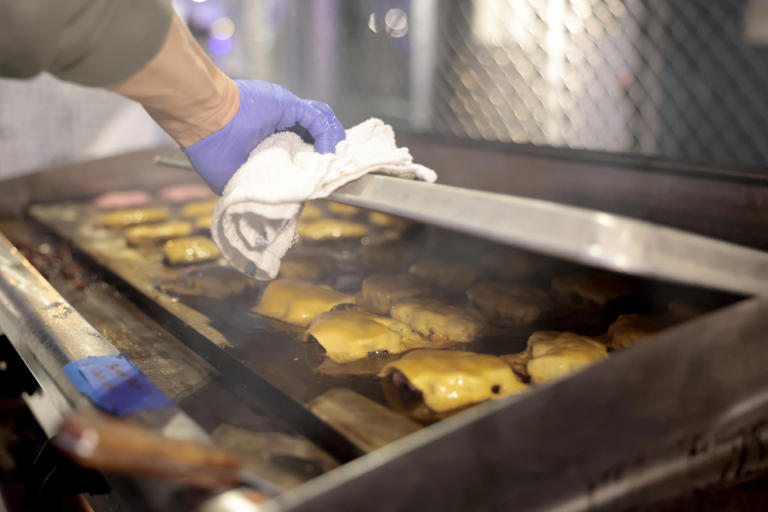 91-year-old burger chain records surge in sales despite Bitcoin crash