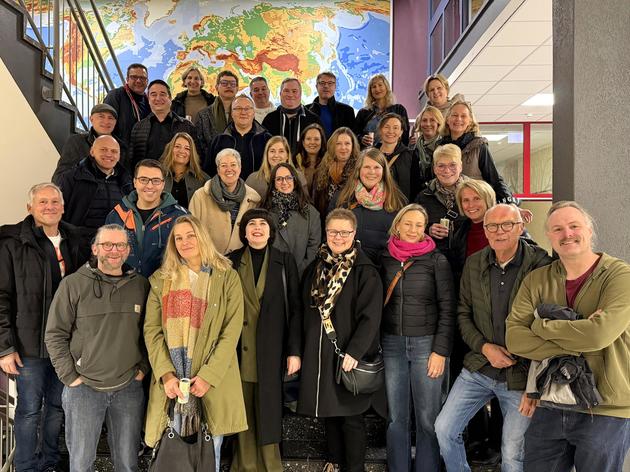 Jahrgang Q geht auf Zeitreise - Wiedersehen für die Abiturienten von ...