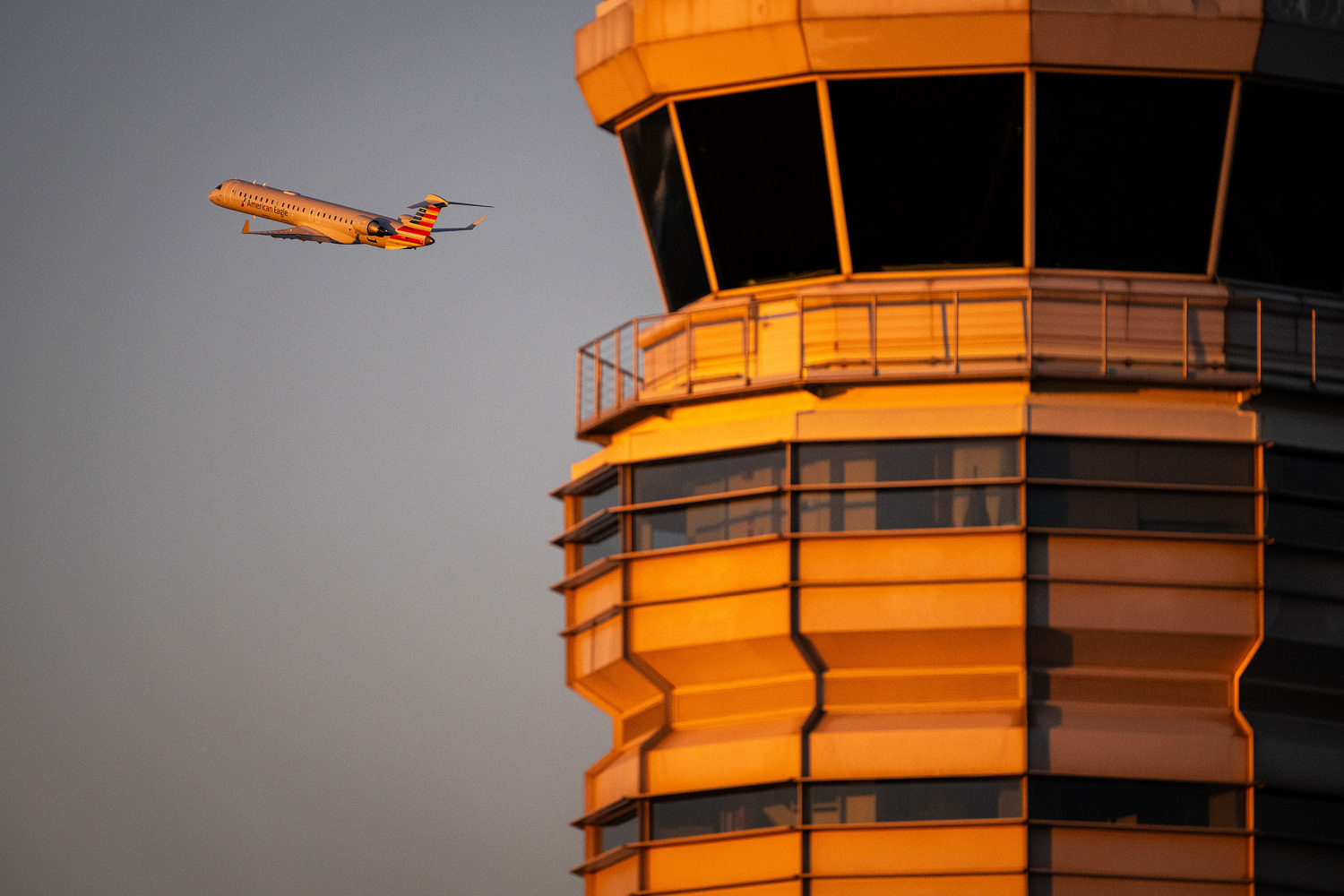 Airlines shut down mysterious program that allowed warrantless snooping