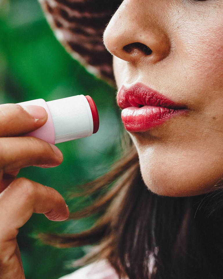 Bálsamos labiales top para sobrevivir el frío