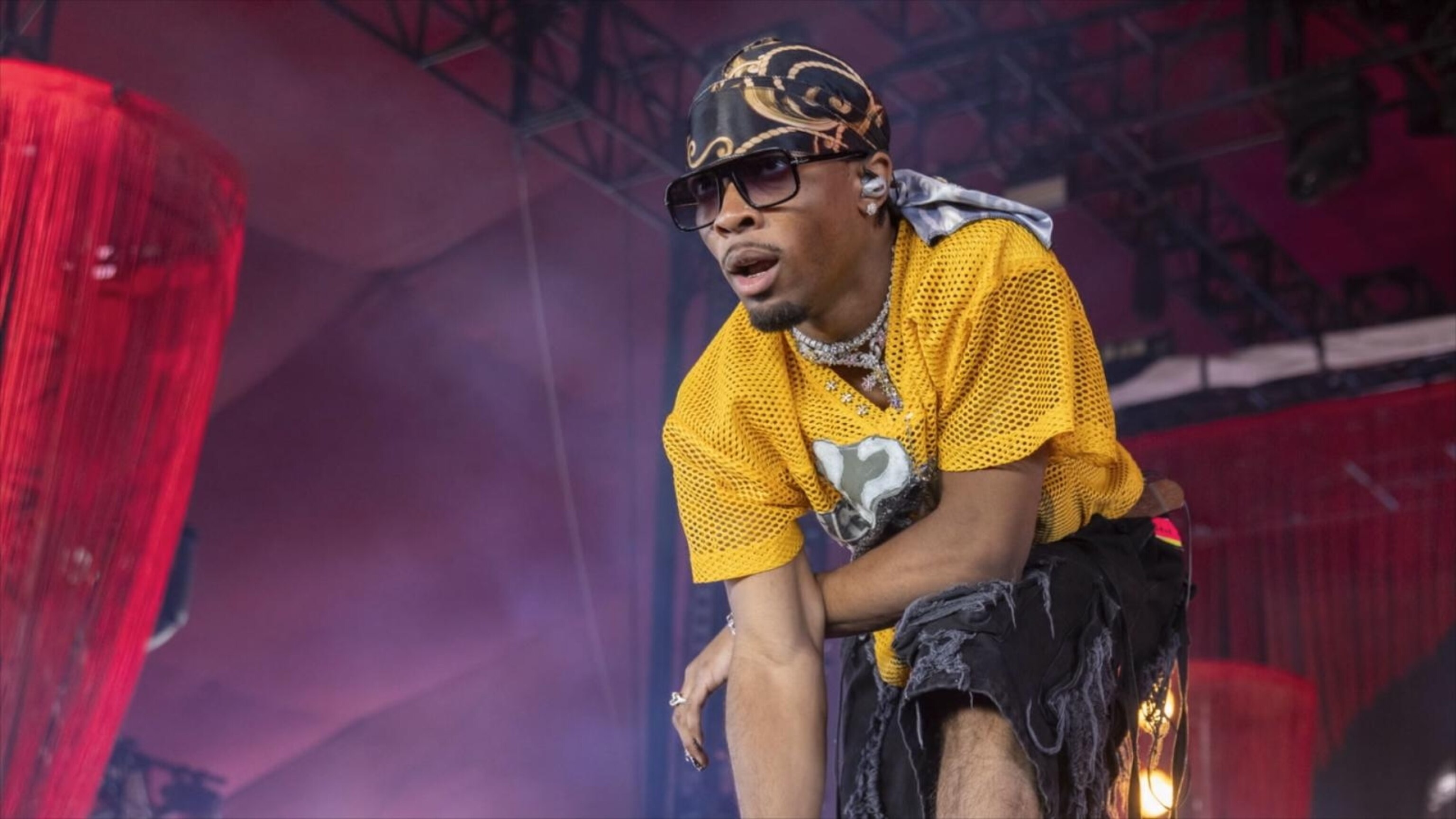 Singer D4vd considered suspect in investigation of teen found dead in ...