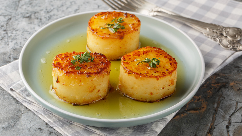 Easy 4-Ingredient Melting Potatoes Start With Butter