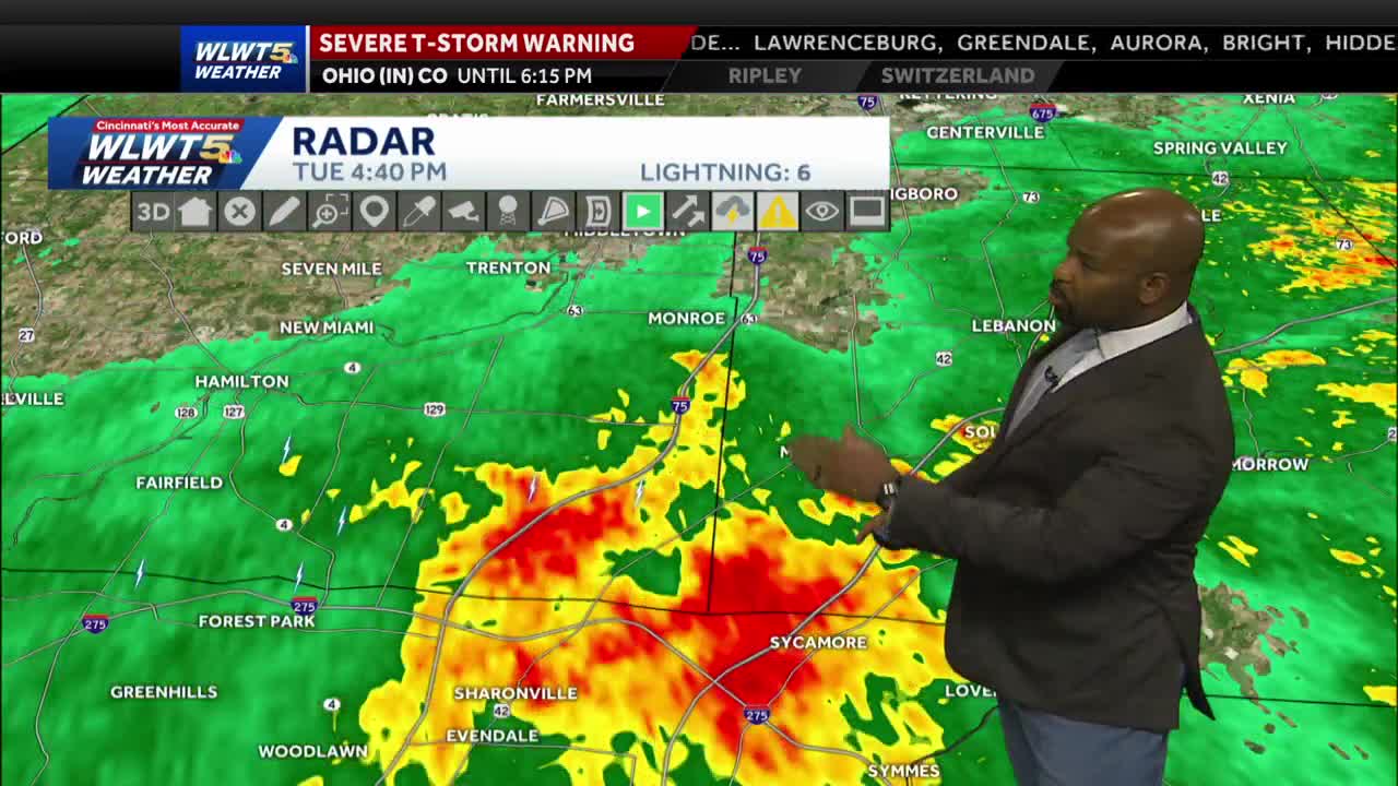 Tracking Stronger Complex Of Storms Moving Through Cincinnati