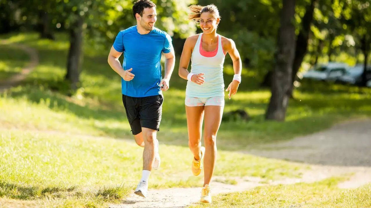 How running improves mood and helps counter the brain damage caused by ...