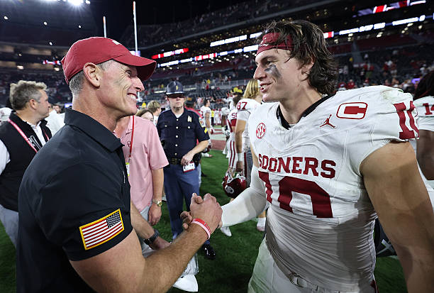 Sooners Move Up in Latest College Football Playoff Rankings