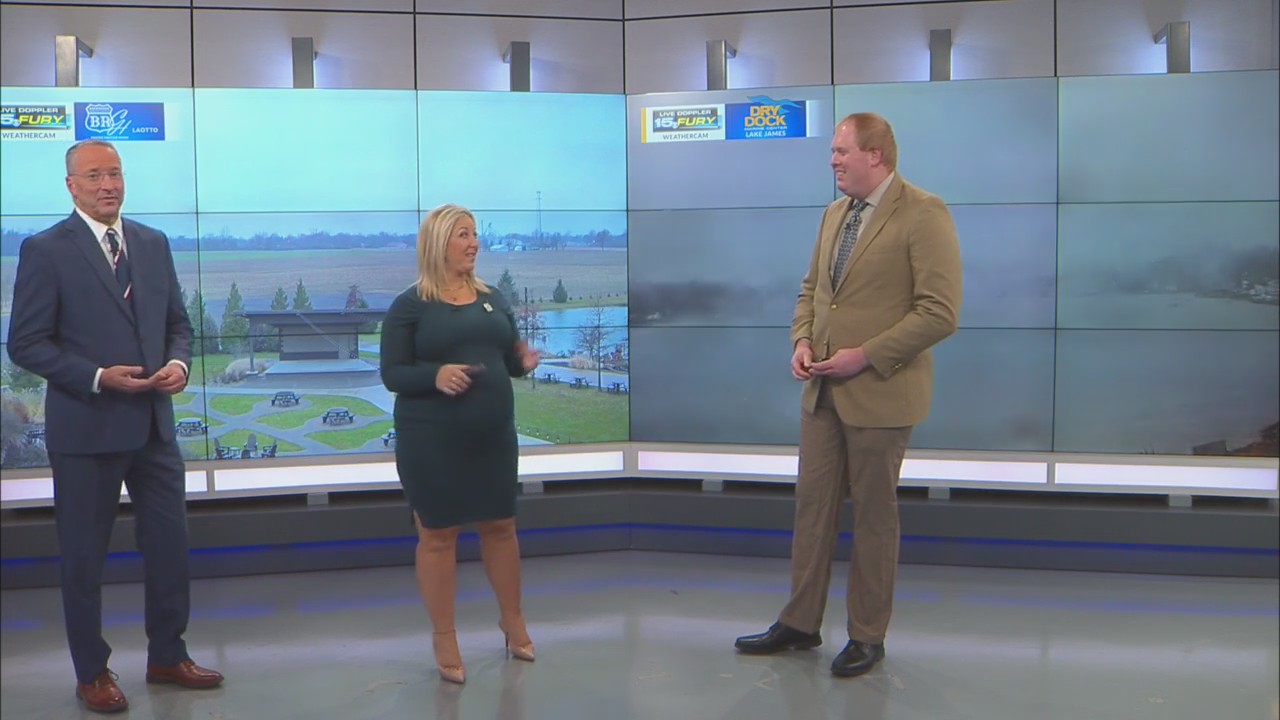 Fatal pedestrian crash blocks off parts of Coliseum WANE 15 Nightcast