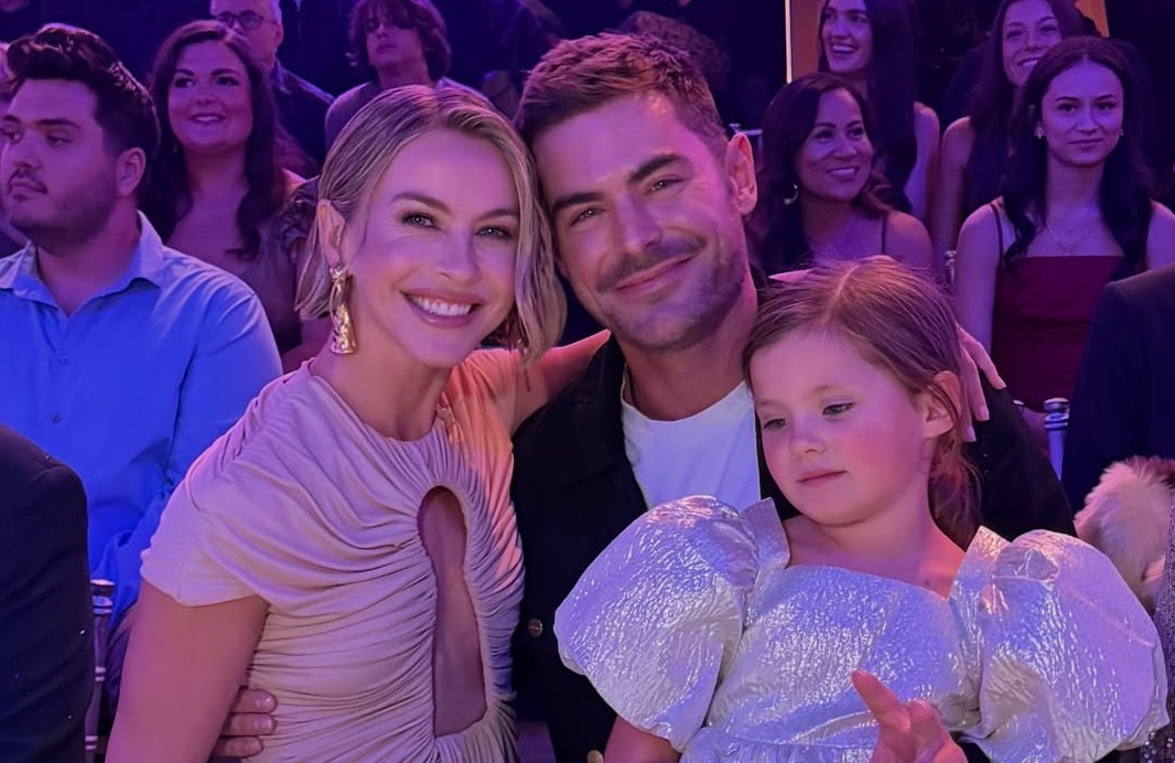 Zac Efron makes his appearance to cheer for brother Dylan Efron at the ...