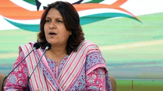 ‘Petty, don’t know how…': Supriya Shrinate disagrees with Shashi ...