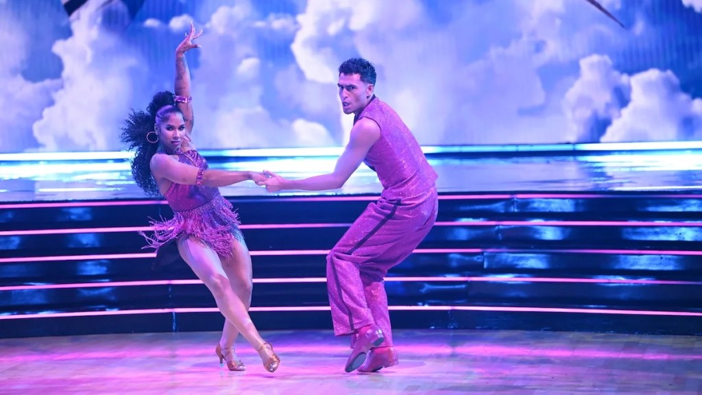 'Dancing With the Stars' Semi-Finals: Here's Who's Competing in the ...