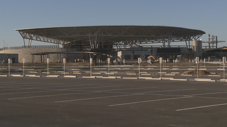 City leaders speak on impact of new amphitheater in Riverside