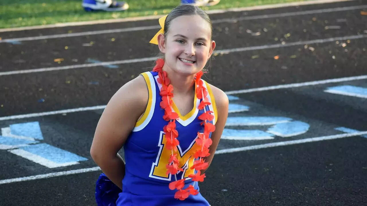 Who is Paige Calendine? The inspiring journey of a gymnast born without ...