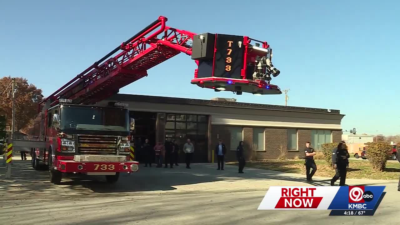 Grandview Fire Department debuts new $1.5 million ladder truck