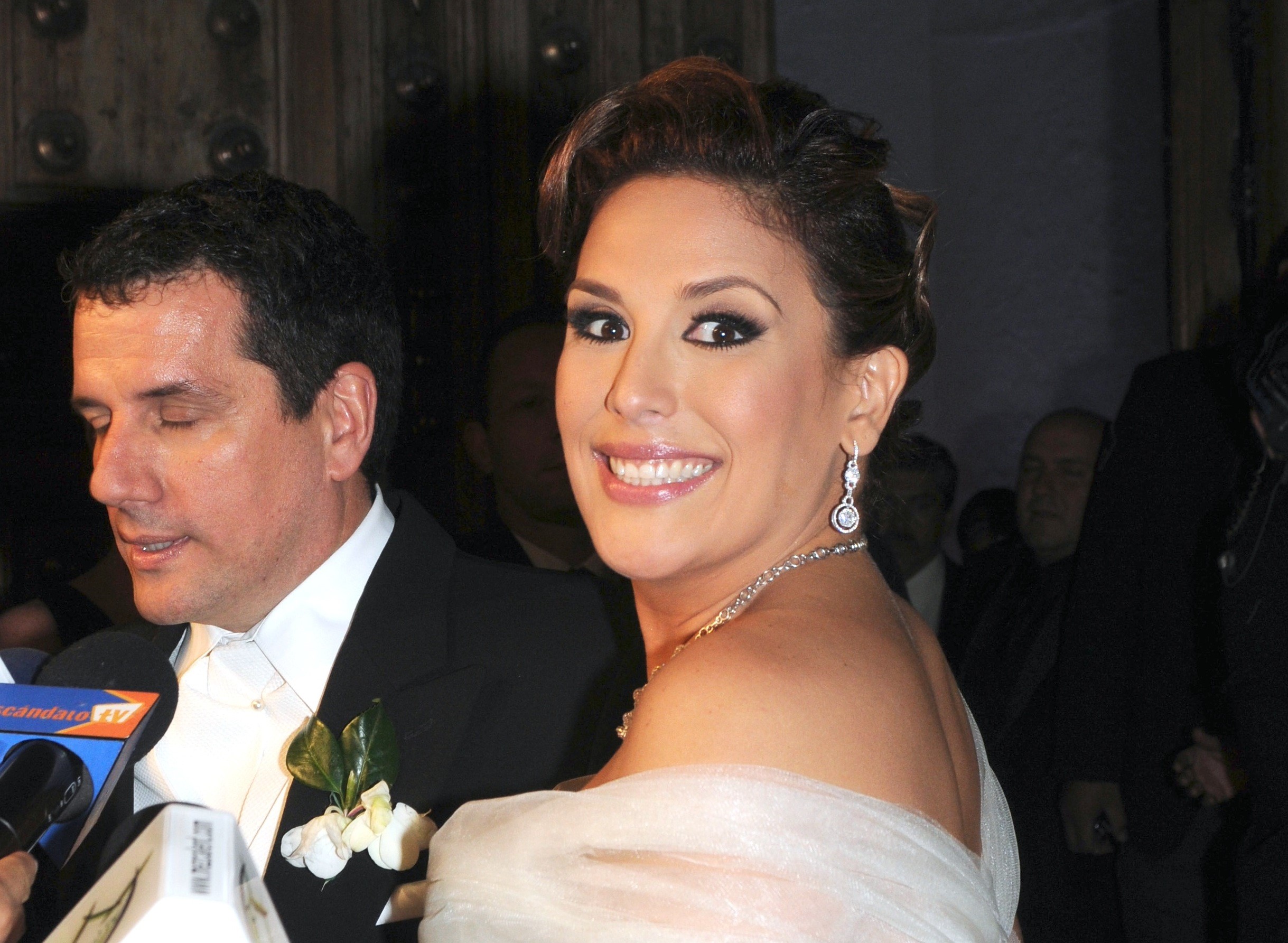 ¡Bombazo! Aseguran que ex de Angélica Vale ya tendría nuevo amor