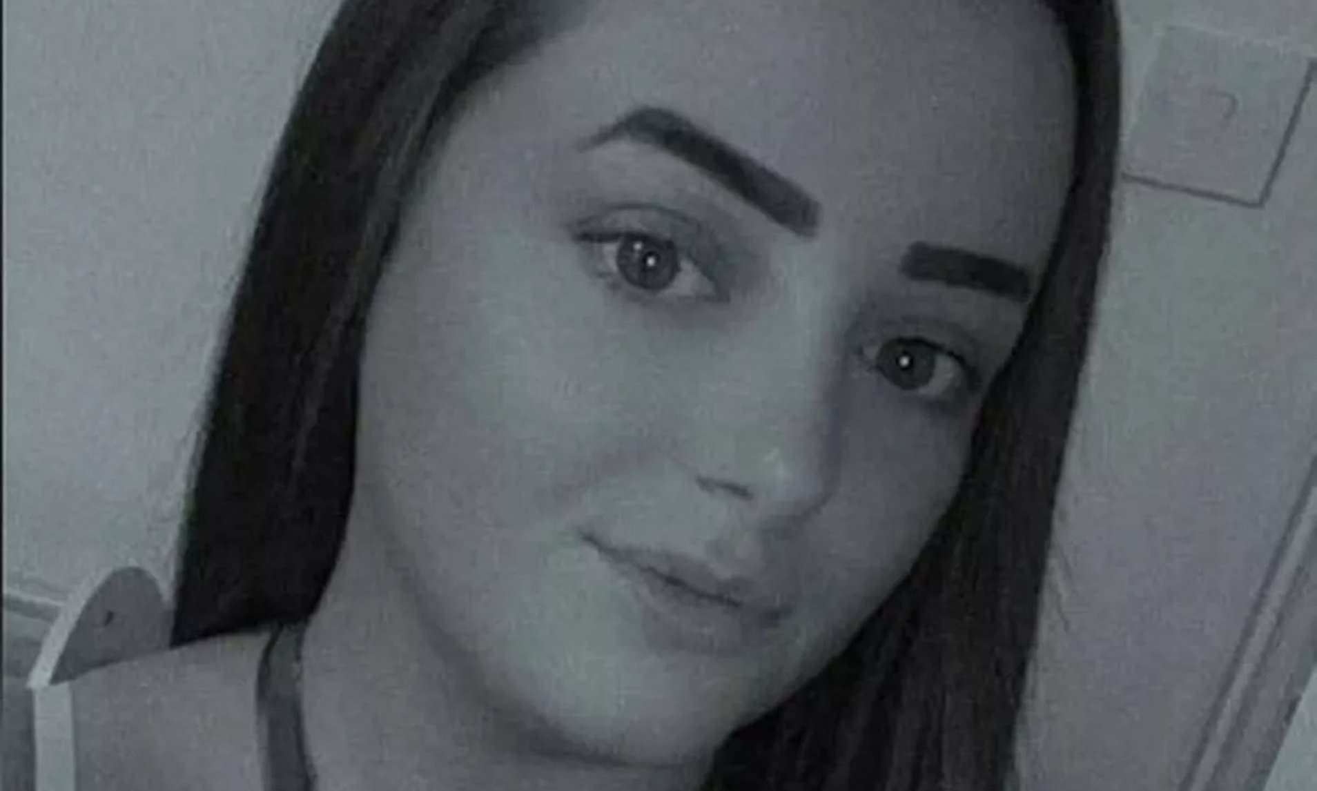 Female prison officer, 29, faces jail after having an 'inappropriate ...