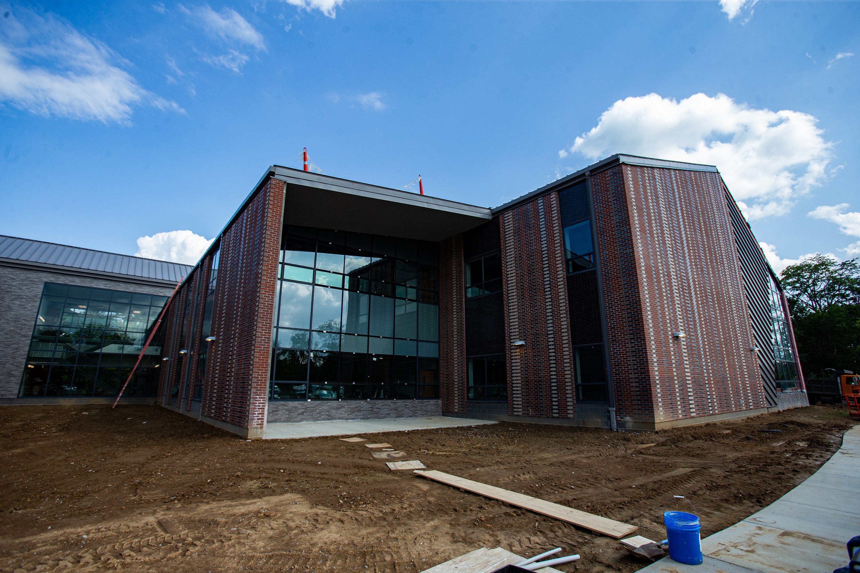 Attendance zone changes for Crosby, Echo Trail middle schools approved