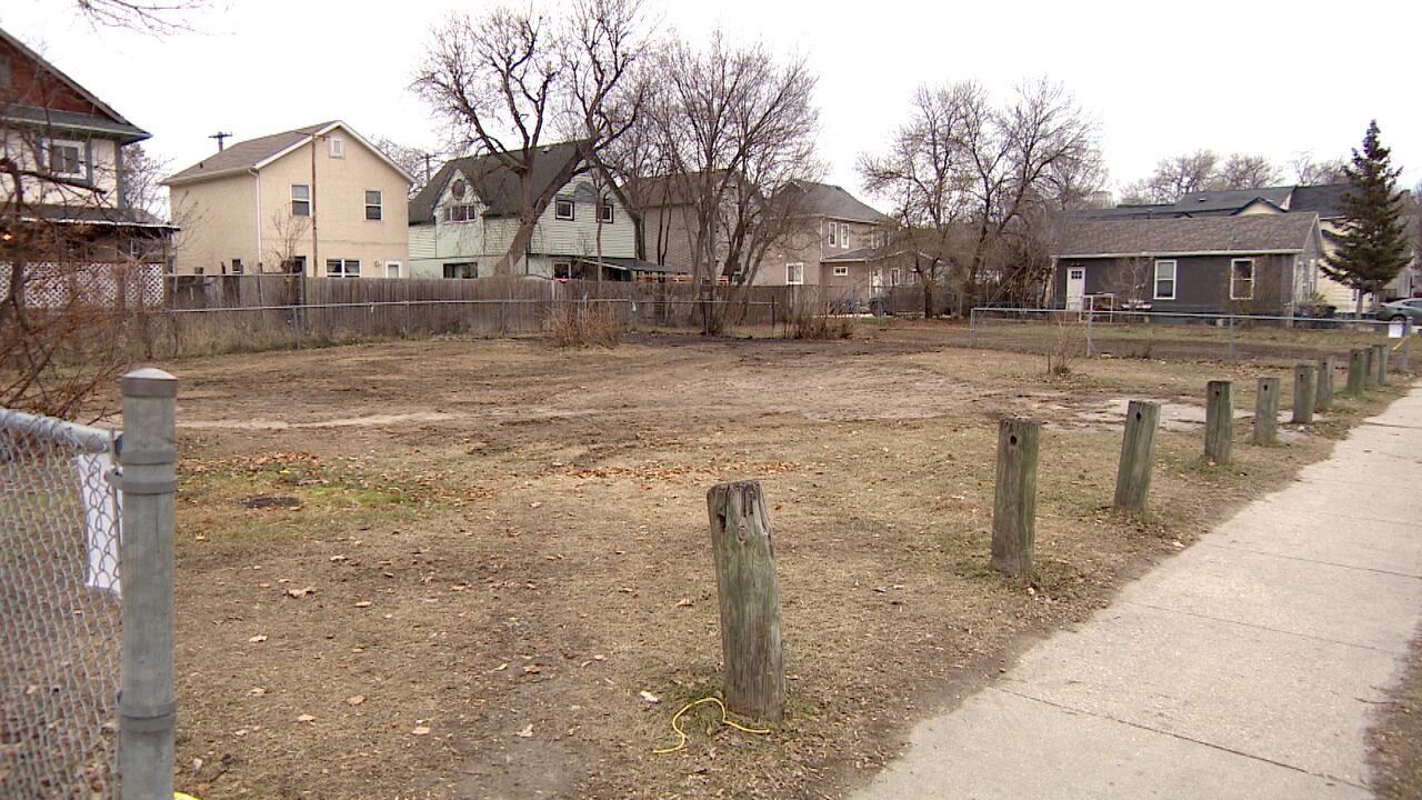 City of Winnipeg clears 2 encampments as new restrictions take effect