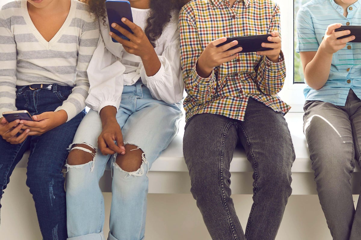 Teenagers turn to chatbots as they find it easier than talking to ...