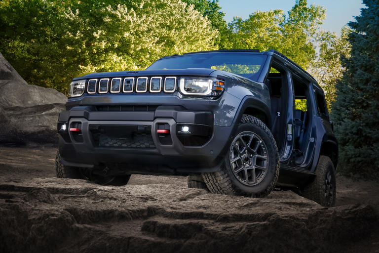 Jeep expands its EV lineup with the 2026 Recon