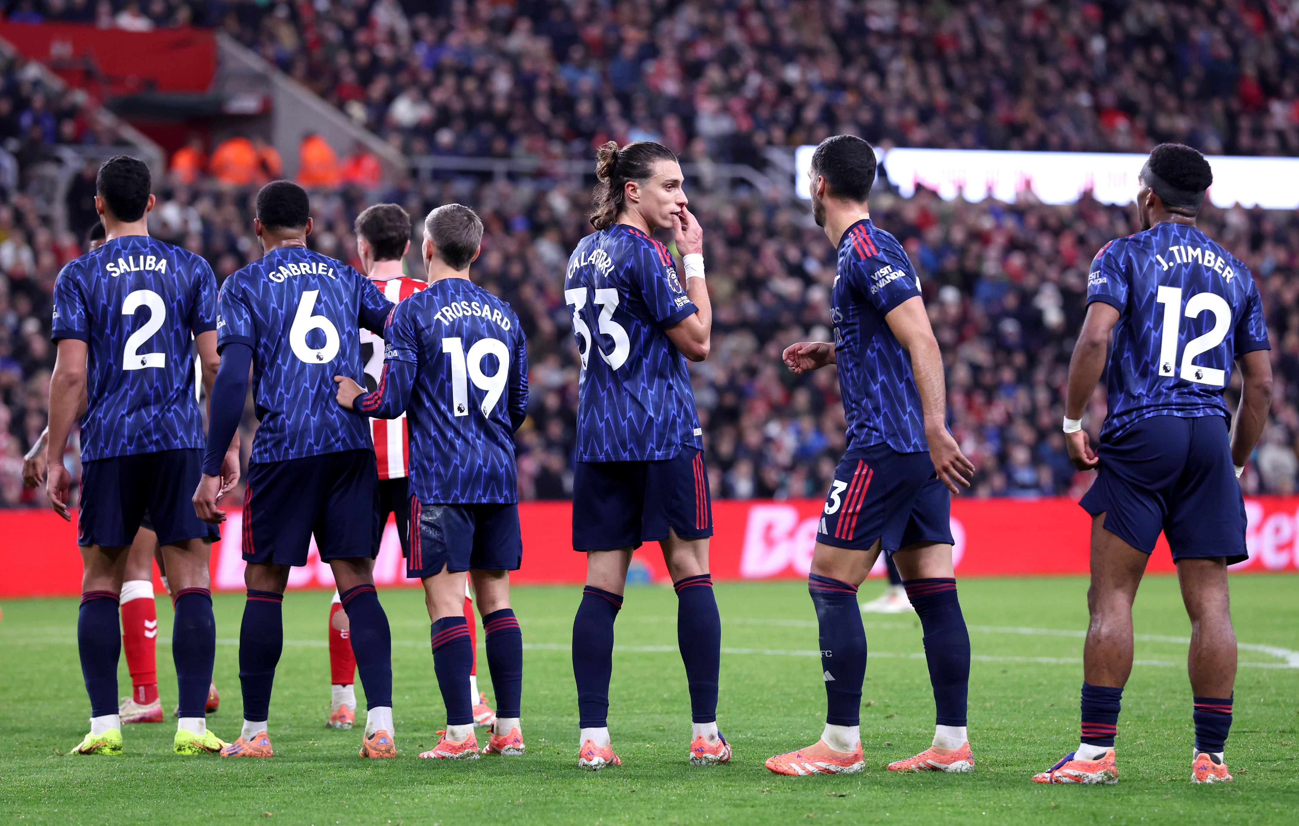 EPL Teams Adopt American Football Set-Piece Tactics