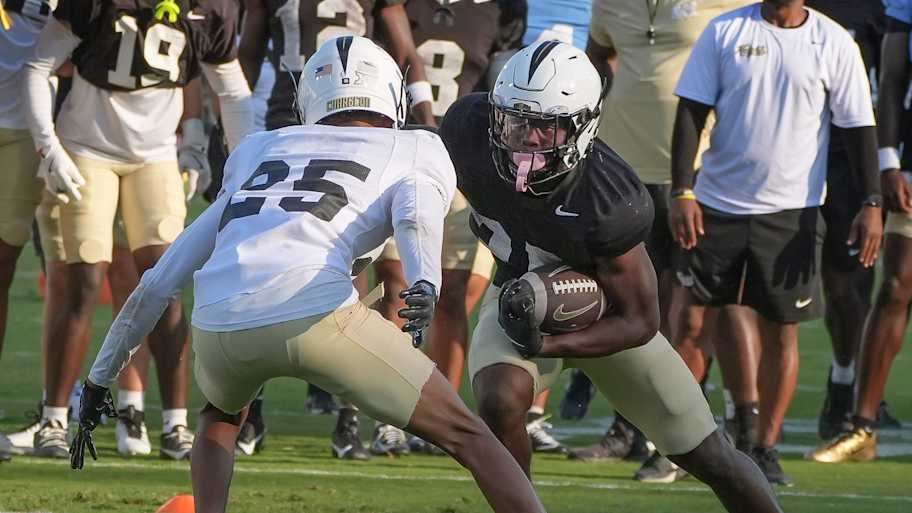 Walk-On Running Back Steps Up In Injury-Depleted UCF Backfield