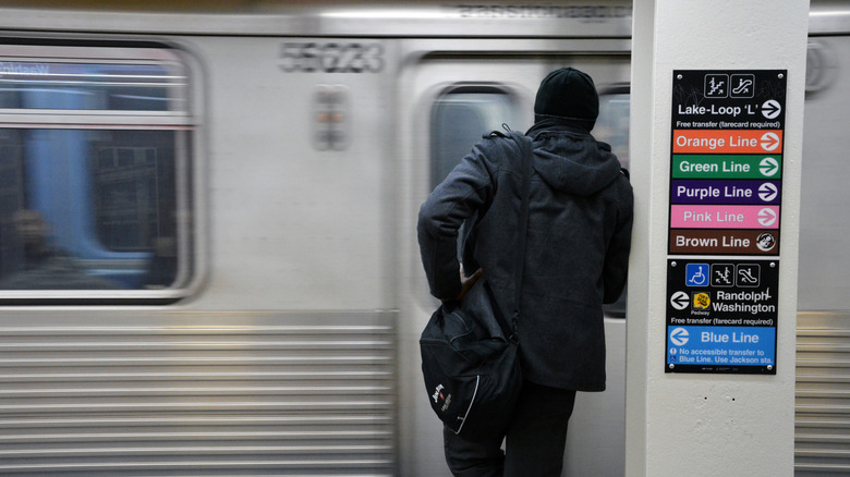 The Seemingly Polite Train Etiquette Rule Chicago Locals Actually Hate ...