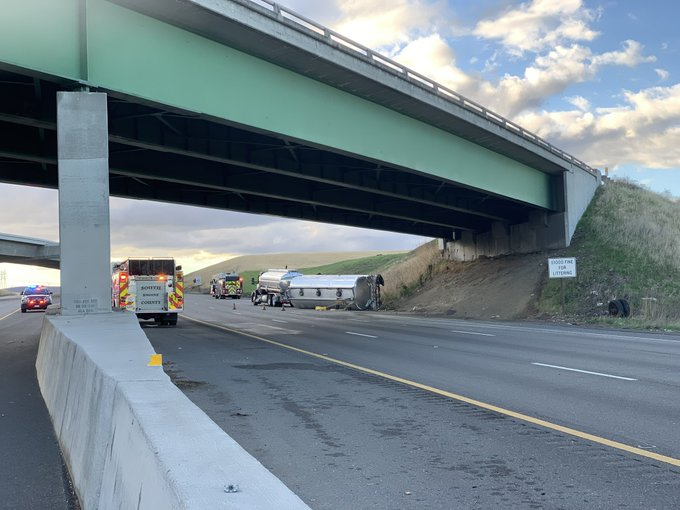 Overturned tank truck shuts down California freeway, major delays expected