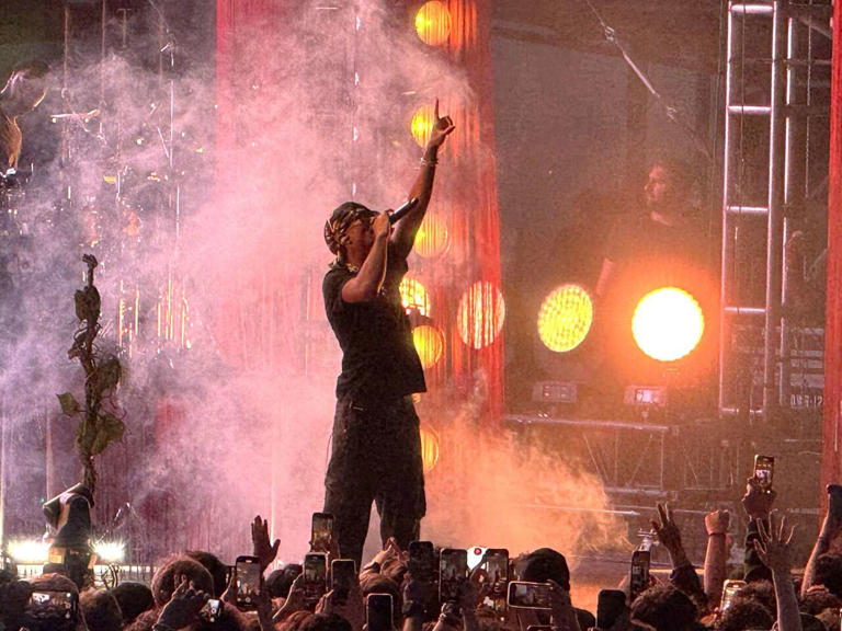 Houston-raised singer D4vd arrested in LA on suspicion of murder in ...