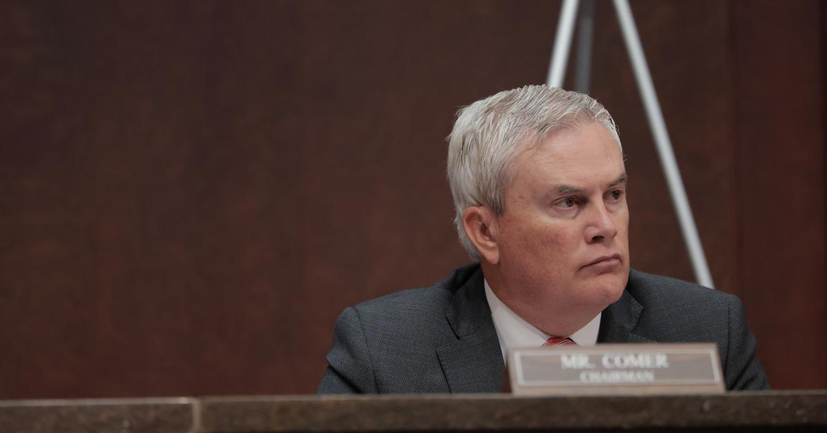 James Comer vows to give Clintons Bannon treatment if they defy subpoenas
