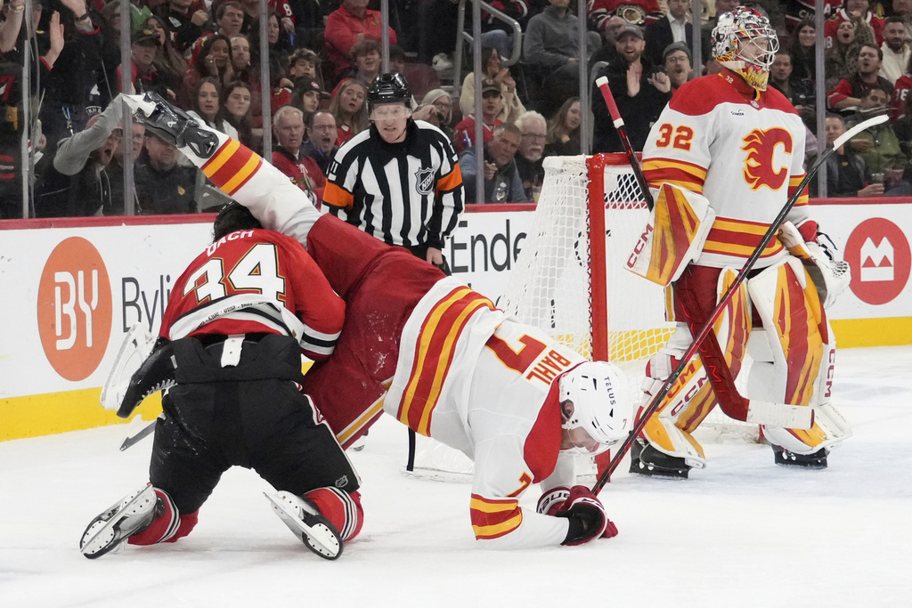 Connor Bedard scores 3 times as the Blackhawks beat the Flames 5-2