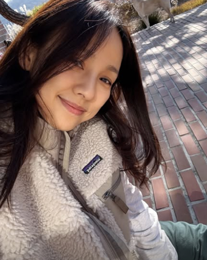 Lee Hyo-ri opened a yoga center and her face line changedYour bare face ...