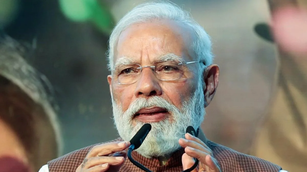 PM Modi hails armed forces on Flag Day, urges citizens to contribute to ...