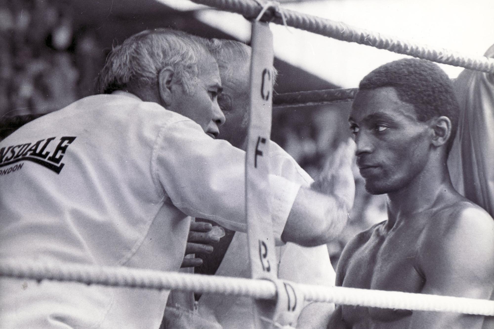 Boxing royalty: Naseem Hamed gives emotional nod to Herol Graham
