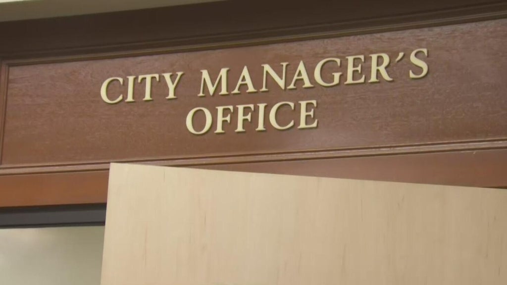 Johnny Ford appointed as Stockton's new city manager 16 years after ...