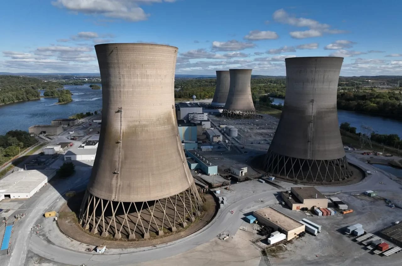 Constellation Energy Stock Jumps After-Hours On $1B DOE Loan For Three ...