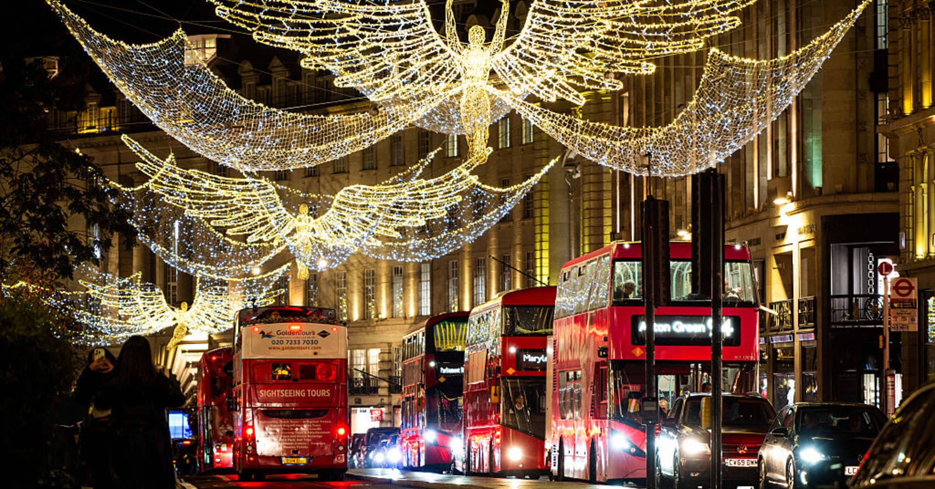 UK inflation cools to 3.6% in October, boosting chance of a Christmas ...