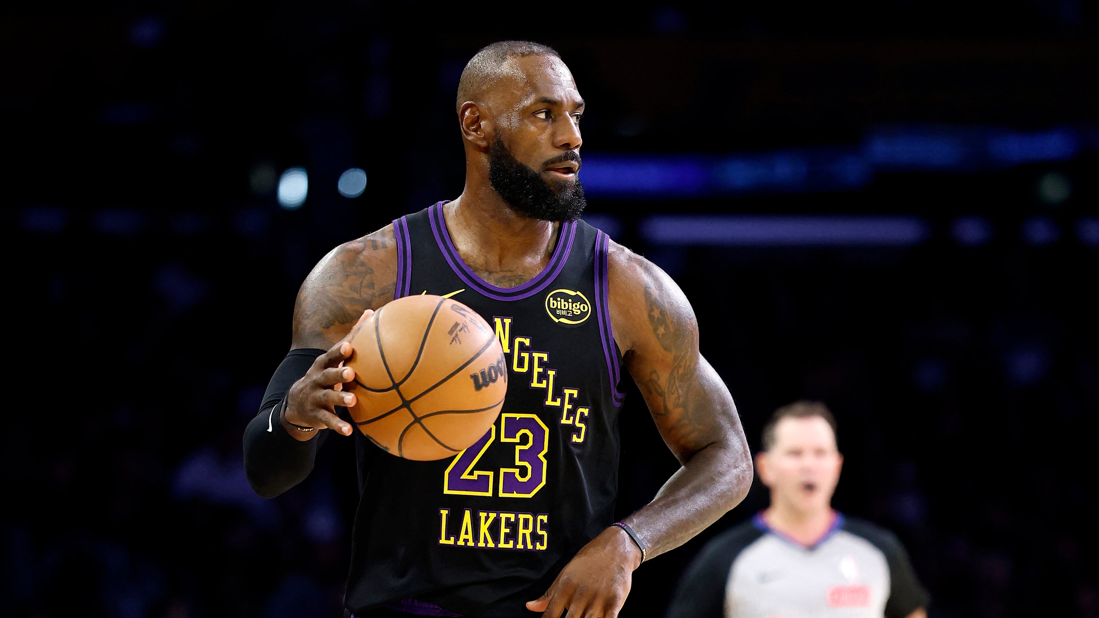 Another record falls as LeBron James makes triumphant return from ...