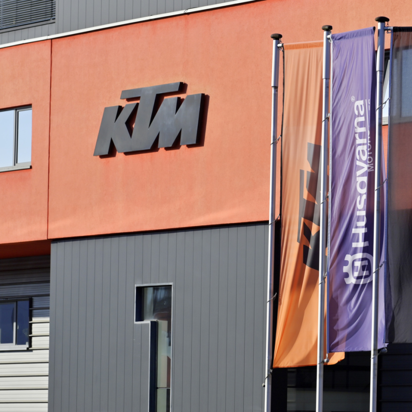 Bajaj kontrolliert nun KTM-Mutter Pierer Mobility