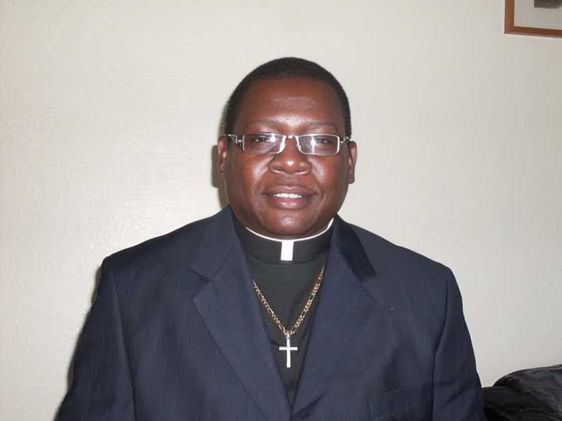 Rev John Edward Limo: Body of Kenyan clergyman who died in US arrives ...