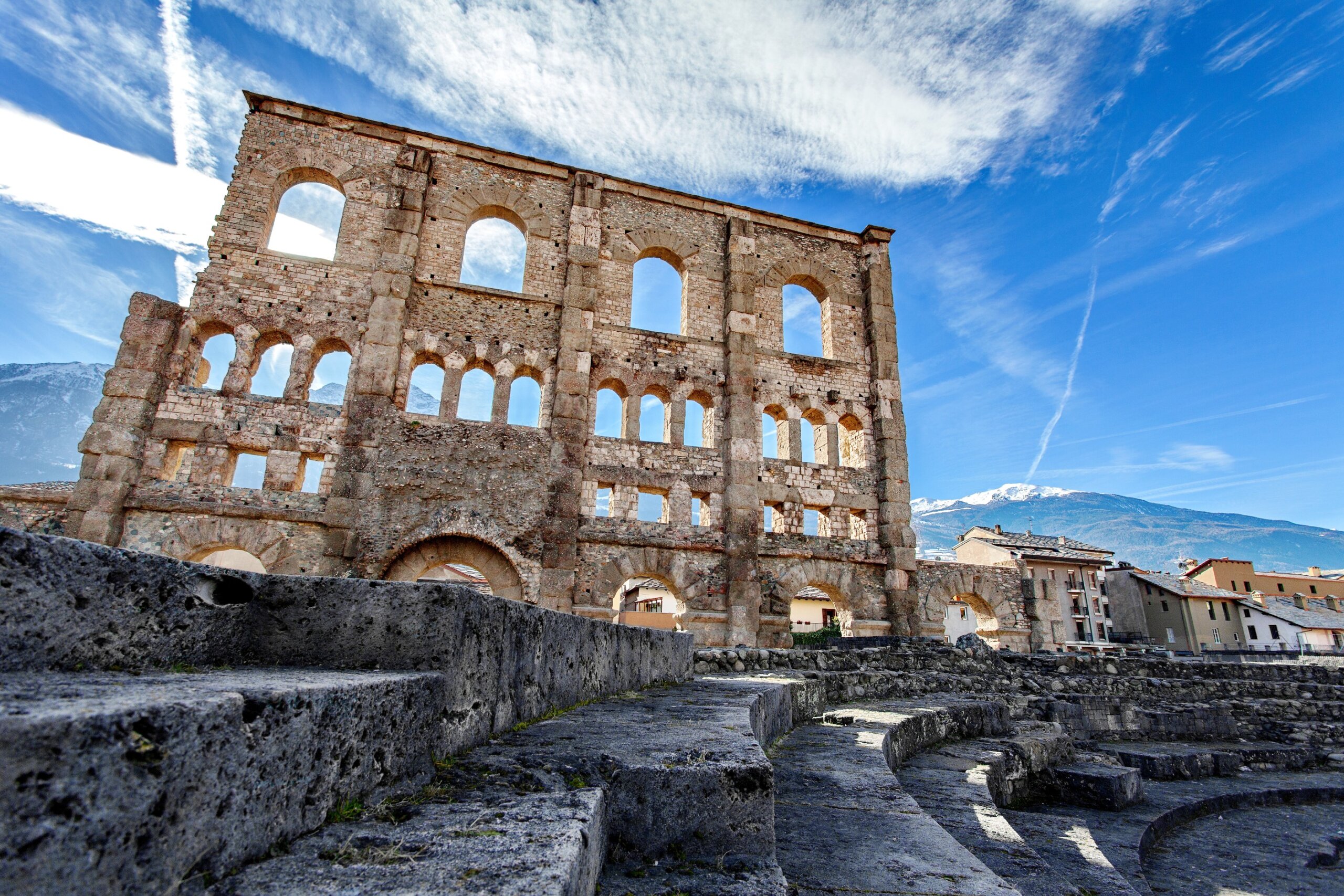 10 Can't Miss Italian Border Towns