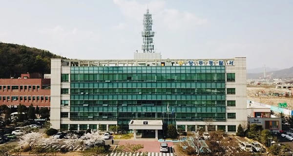 Yangju official arrested: Disguised filming in women's restroom