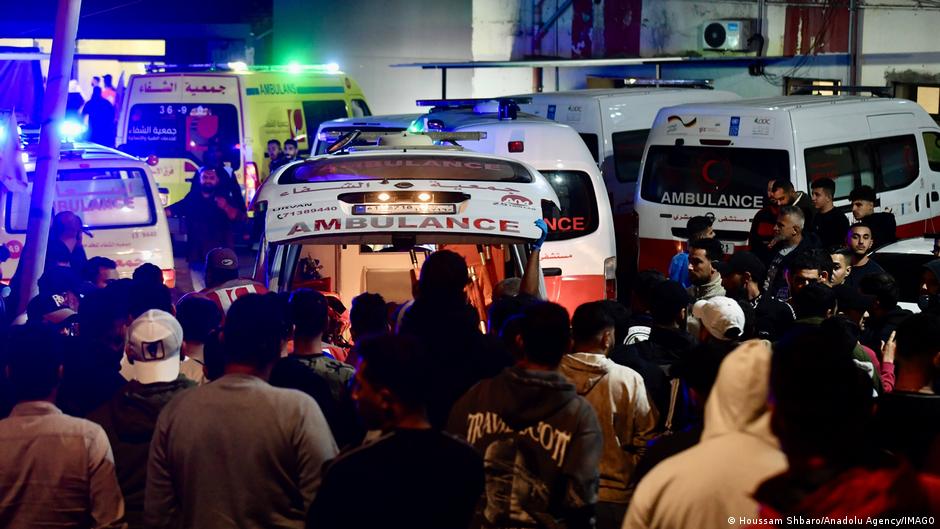 Israeli strikes on refugee camp killed 13, says Lebanon