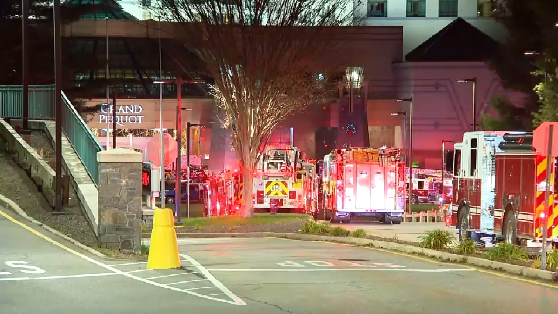 Three firefighters hospitalized after fire at Foxwoods restaurant