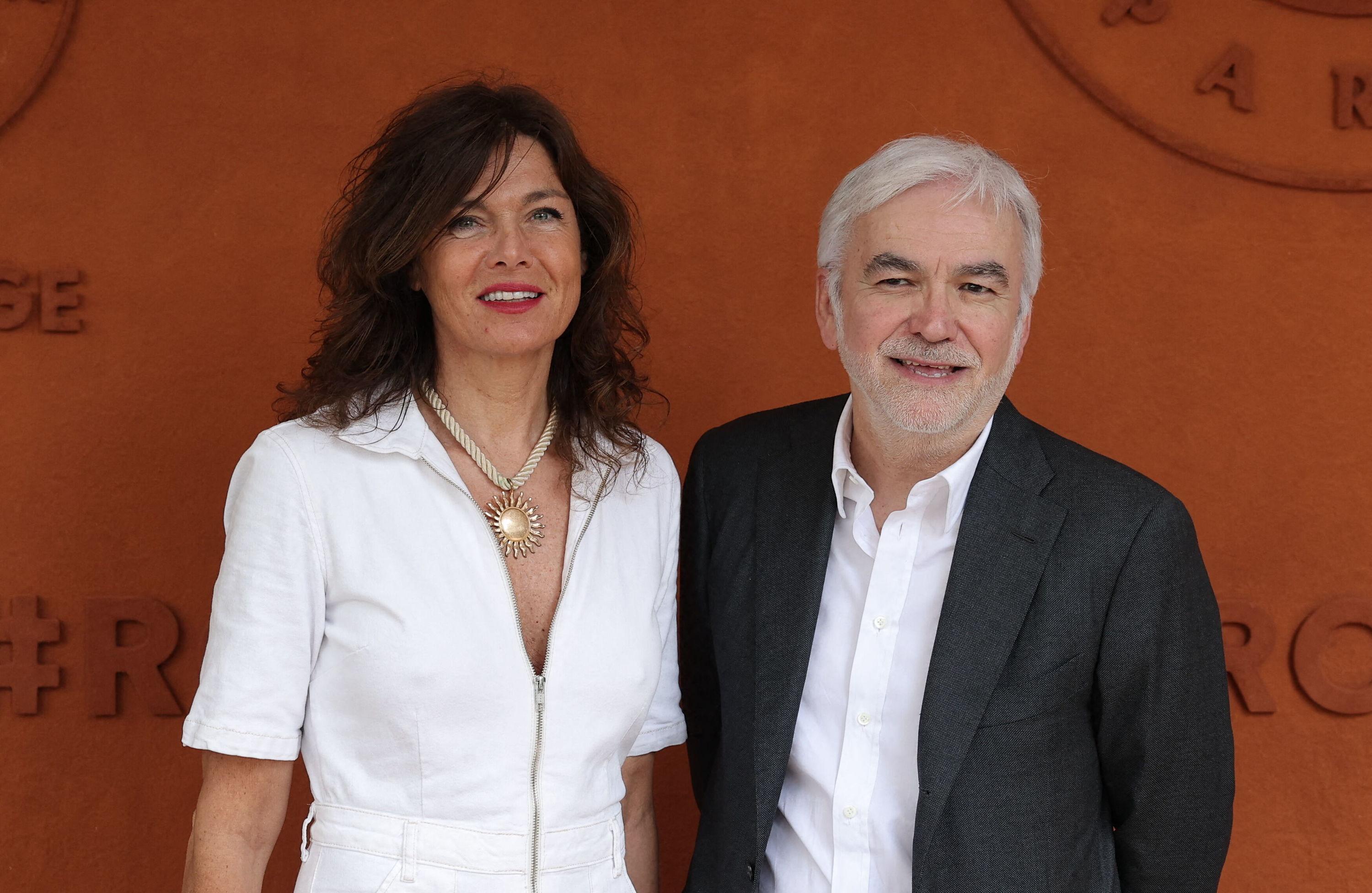 Pascal Praud très amoureux de sa compagne Catherine depuis 10 ans ...