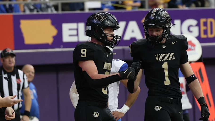 Iowa High School Football Playoffs: Bishop Garrigan Vs. Woodbine