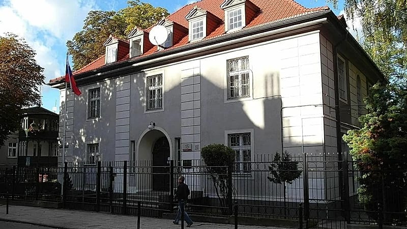 Poland to shut last Russian consulate after railway sabotage, foreign ...