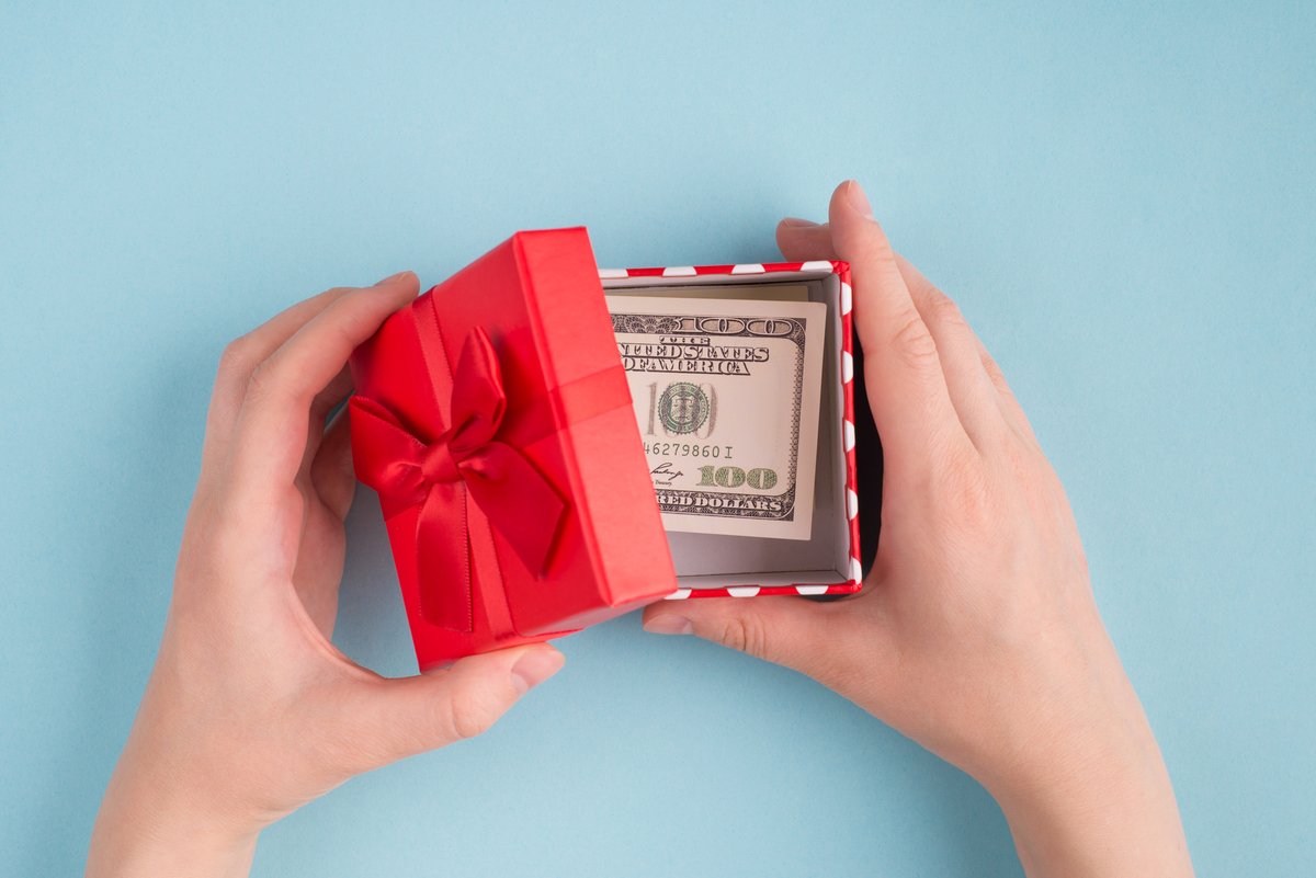 Got a Holiday Bonus? Here's How to Stretch It, Grow It, and Still Have ...